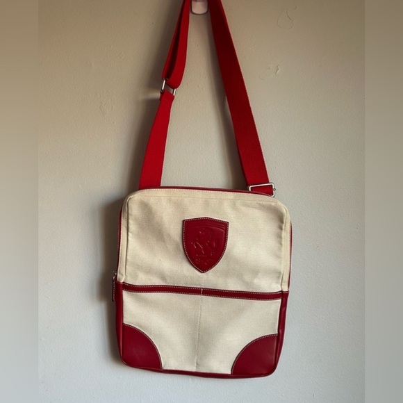 Ferrari | Bags | Rare Ferrari Formula Club Vip Paddock Messenger Bag ...